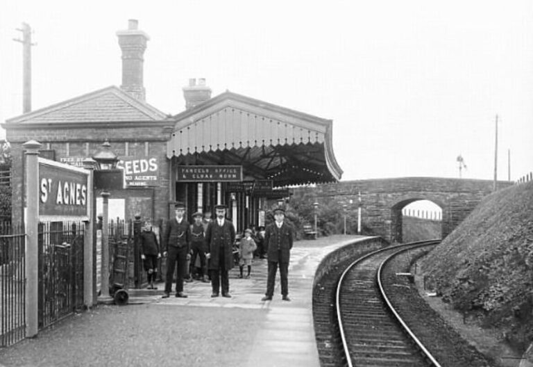 St Agnes Railway Station early 1900’s (Royal Cornwall Museum ...