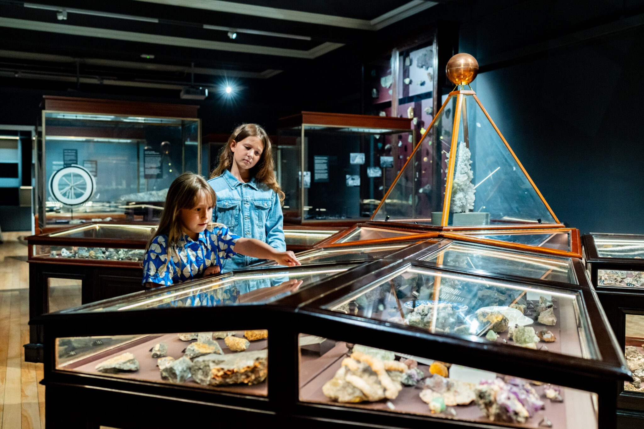 The revamped Mineral Gallery at the Royal Cornwall Museum - Kowethas ...